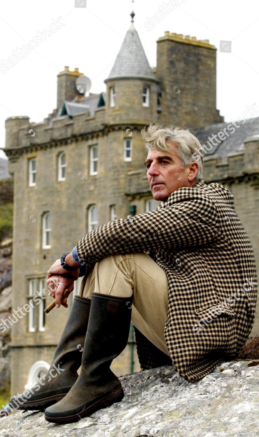Jonathan Bulmer Amhuinnsuidhe Castle Editorial Stock Photo - Stock ...