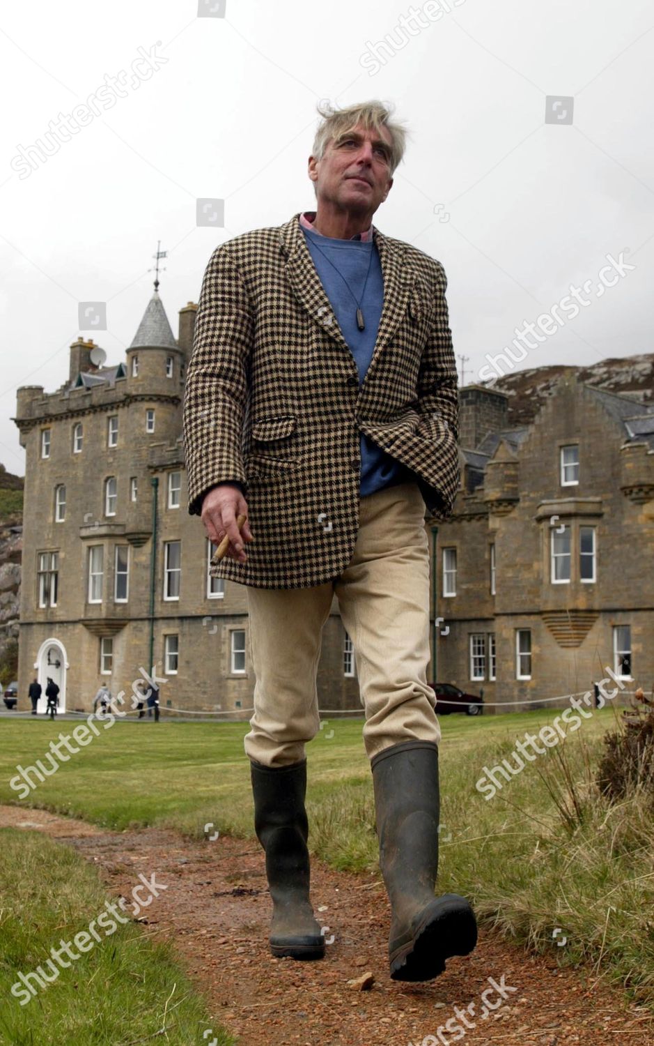 Jonathan Bulmer Amhuinnsuidhe Castle Editorial Stock Photo - Stock ...