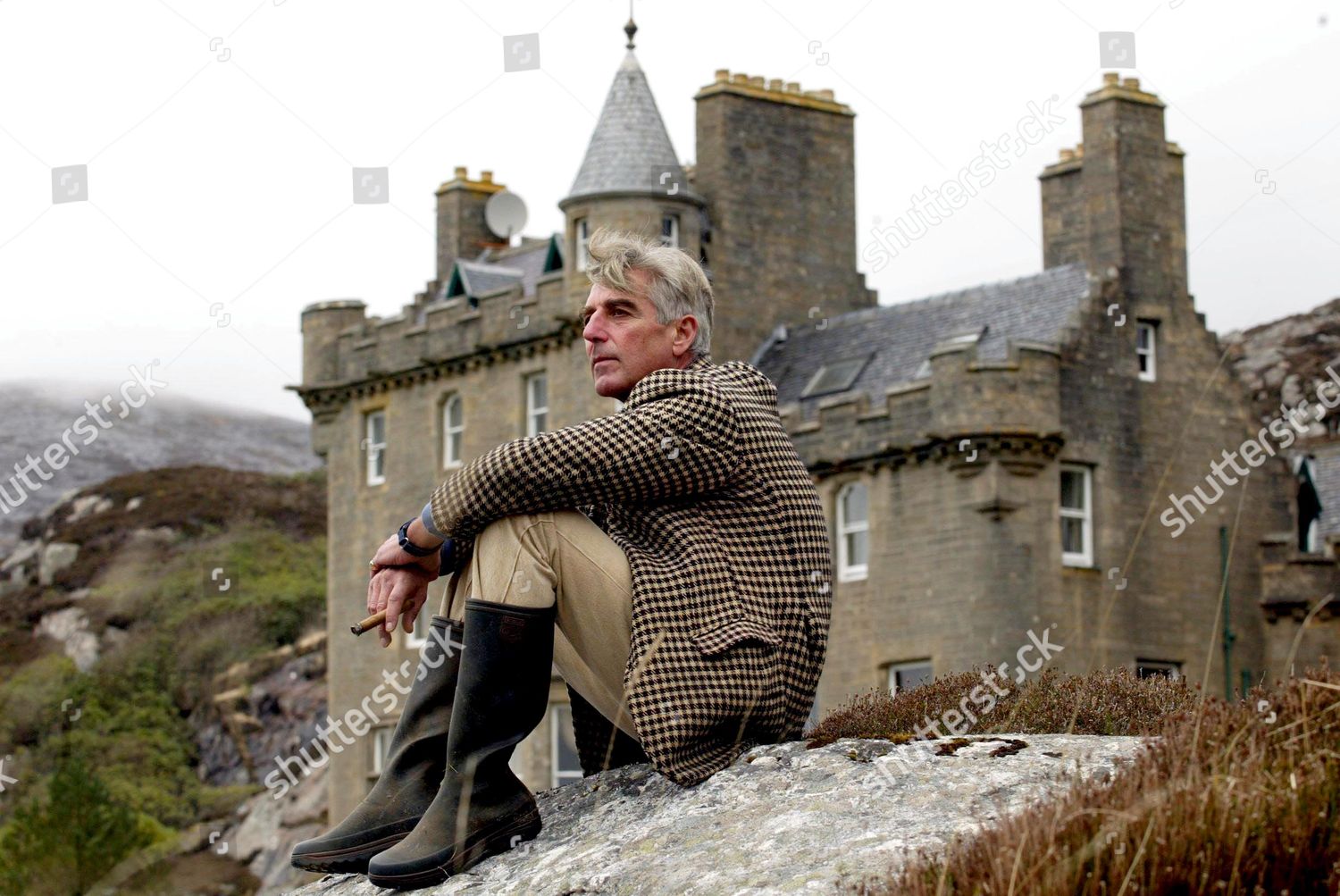 Jonathan Bulmer Amhuinnsuidhe Castle Editorial Stock Photo - Stock ...