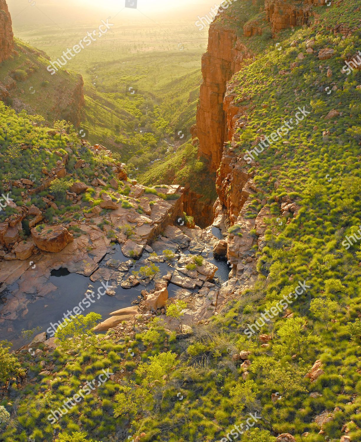 RUGGED CLIFFS GULLIES ANCIENT SEDIMENTARY ROCK Editorial Stock Photo ...