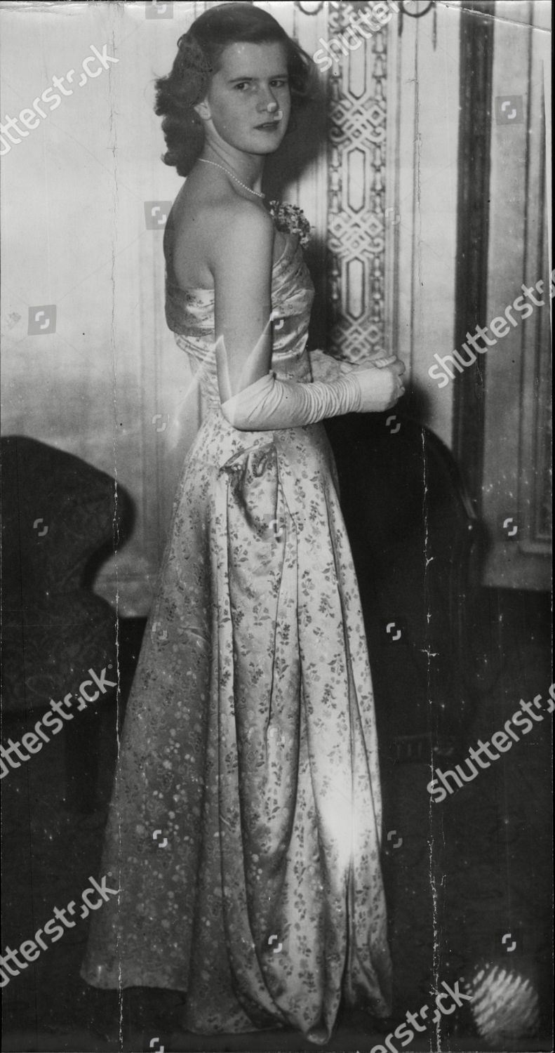 Mrs Peter Nigel Frazer Una Slim Editorial Stock Photo - Stock Image ...