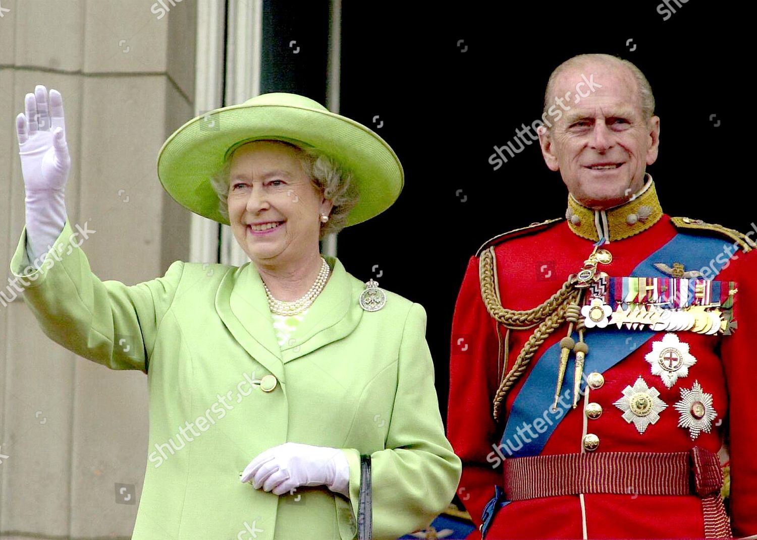 Queen Elizabeth Ii Waving Crowd Prince Editorial Stock Photo - Stock ...