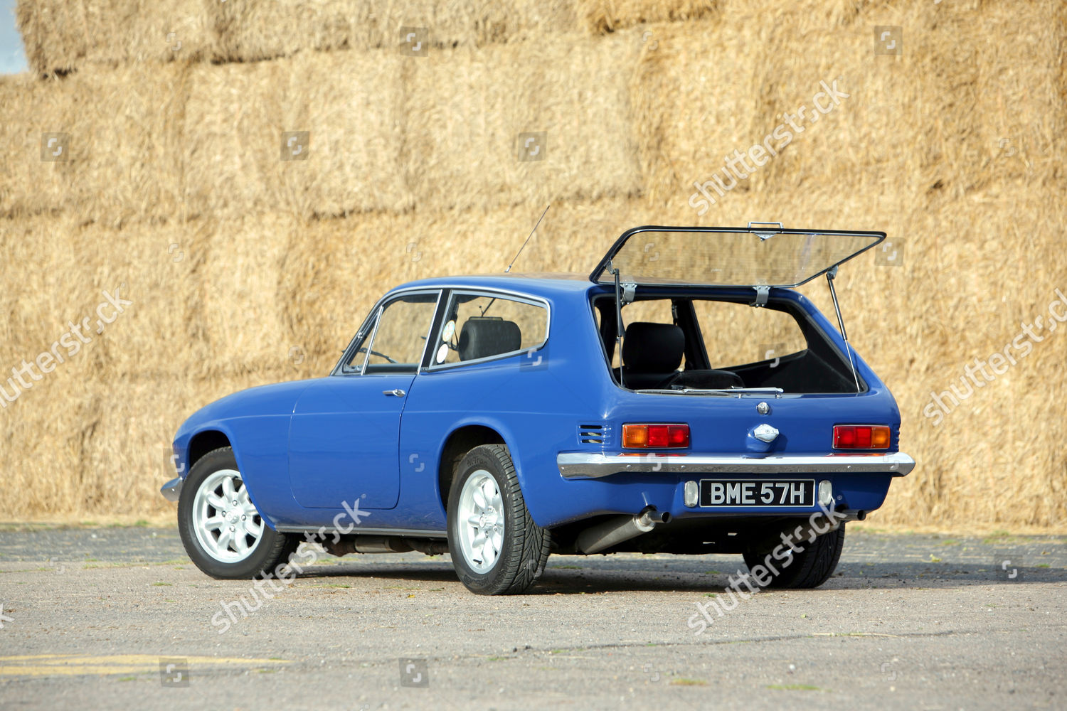 1970 Reliant Scimitar Gte Se5 Editorial Stock Photo - Stock Image ...