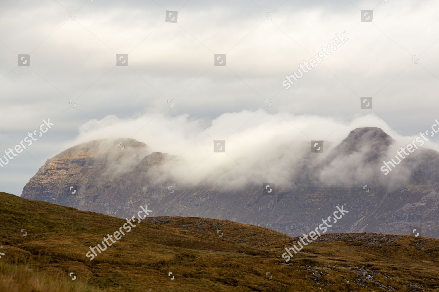 Suilven Most Iconic Peak Assynt Mountains Editorial Stock Photo - Stock ...