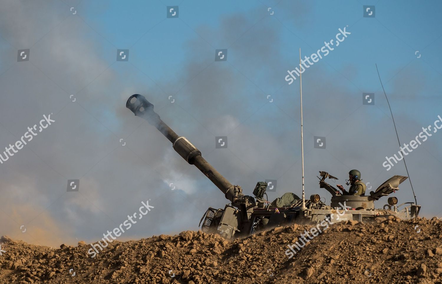 Israeli 155mm M109 Dores Selfpropelled Howitzer Editorial Stock Photo ...