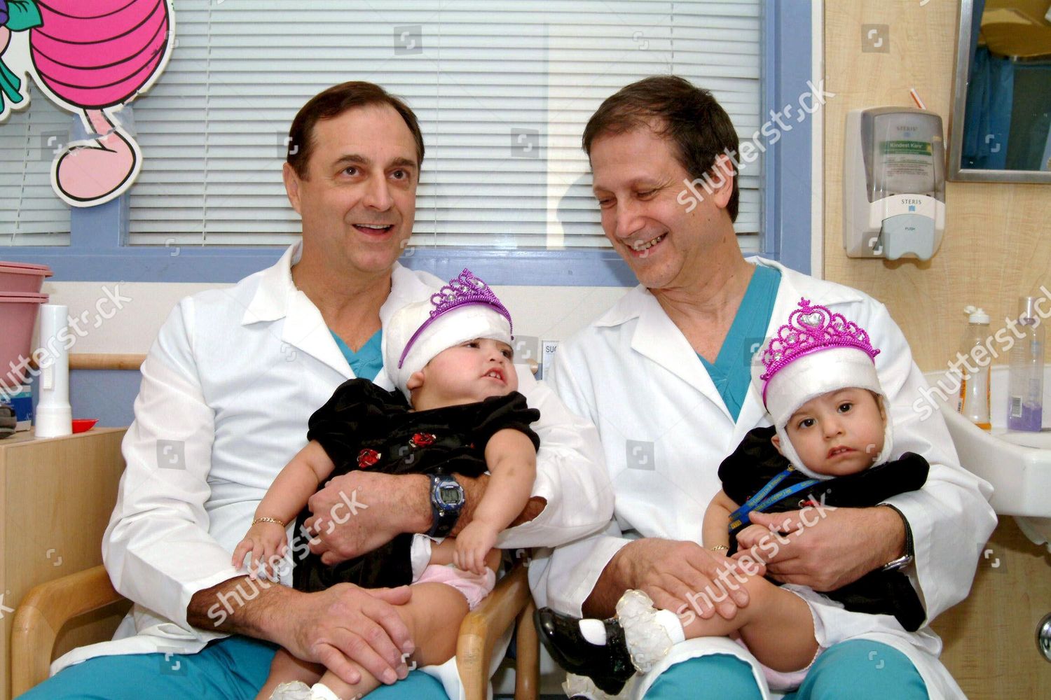 Left Ucla Neurosurgeons Dr John Frazee Editorial Stock Photo - Stock ...