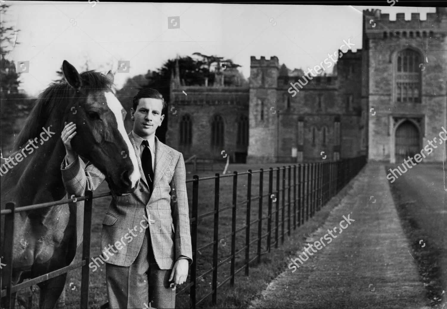 18th Viscount Hereford Robert Milo Leicester Editorial Stock Photo ...