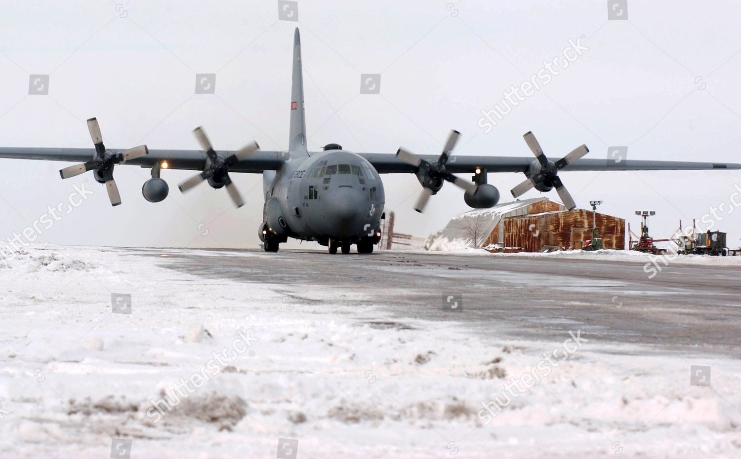 C130 Hercules Cargo Aircraft Airmen Arriving Editorial Stock Photo ...