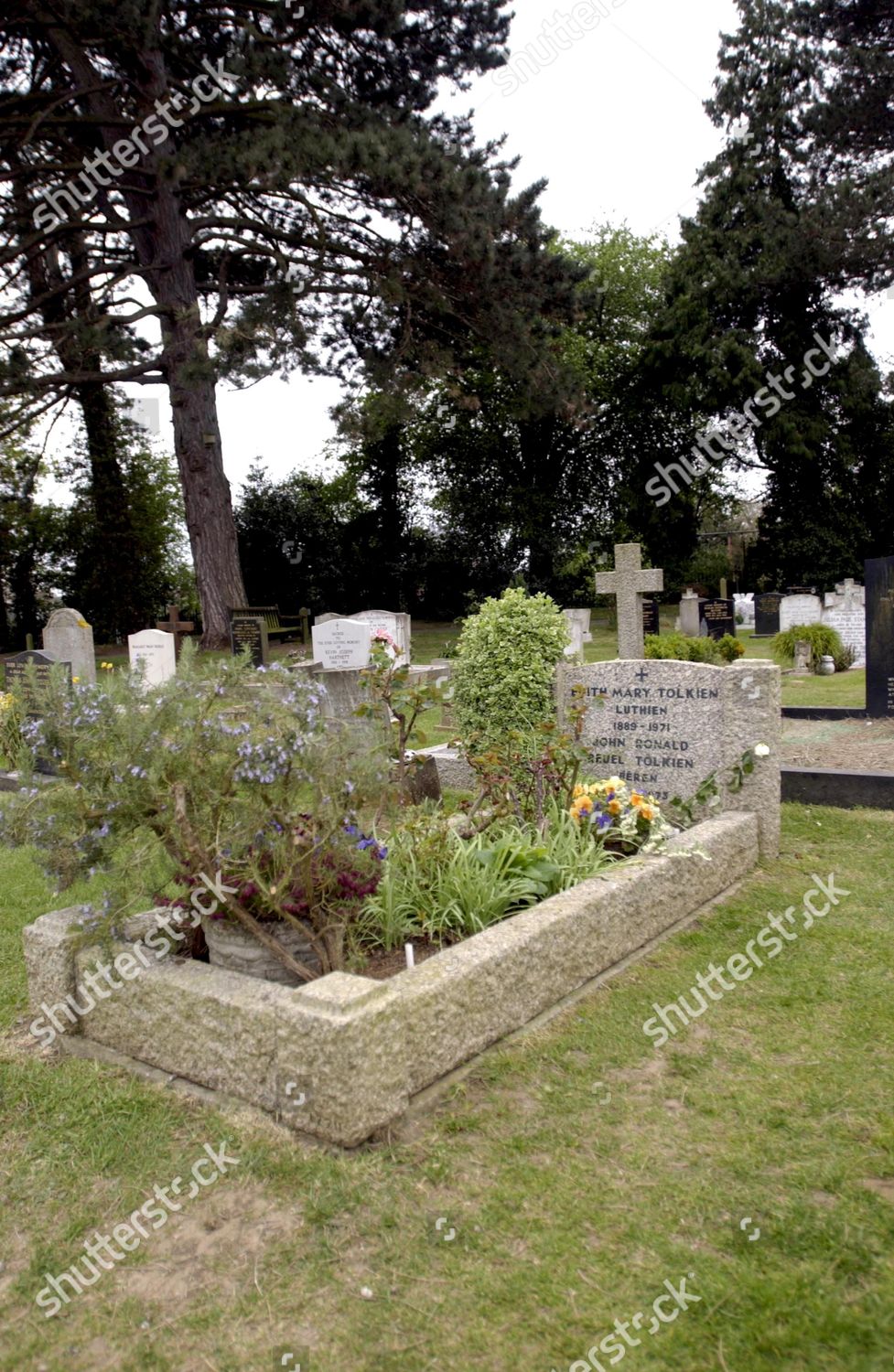Grave J R R Tolkien Shares Editorial Stock Photo - Stock Image ...