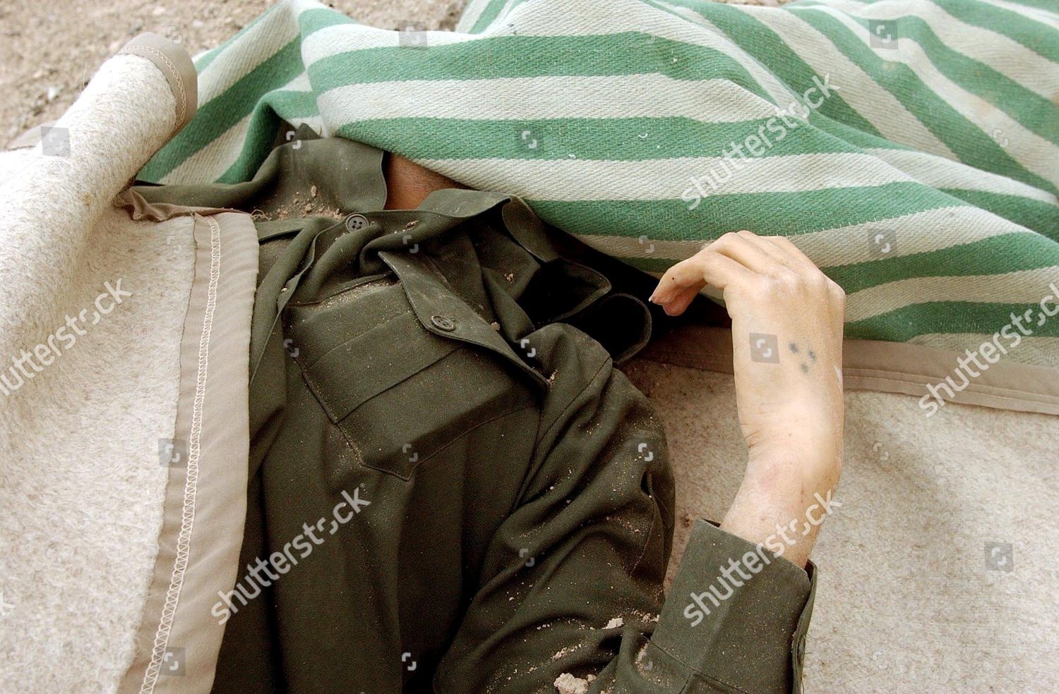 Dead Iraqi Soldier Lying Covered By Editorial Stock Photo - Stock Image ...