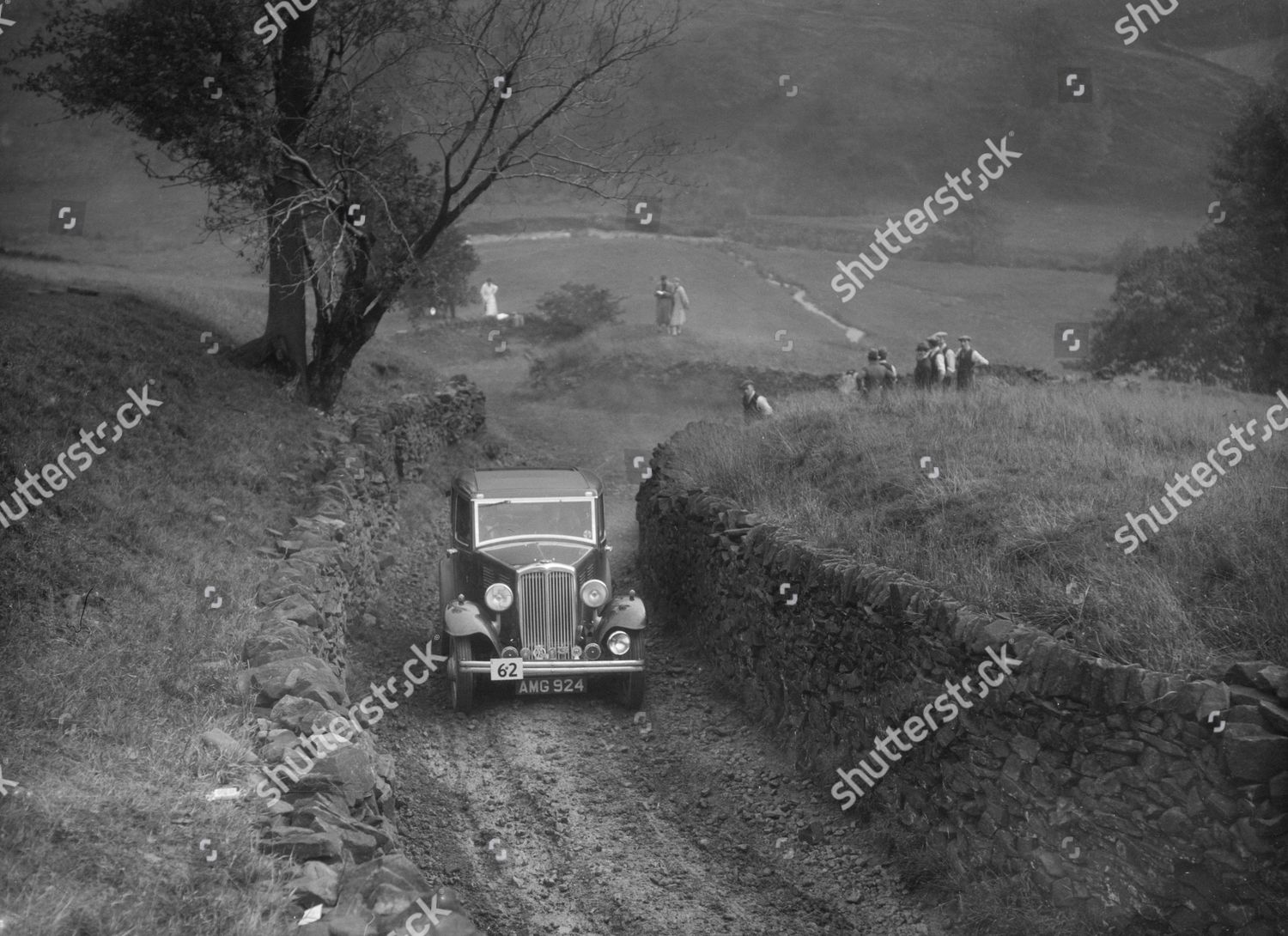 Standard Saloon 1933 Vehicle Reg No Editorial Stock Photo - Stock Image ...