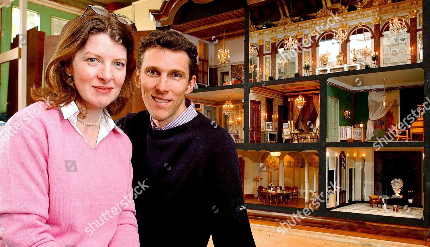 Modellers Susan Rogers Kevin Mulvaney Their Editorial Stock Photo ...
