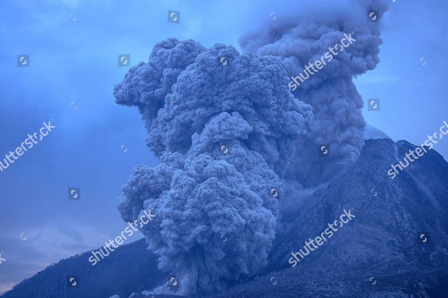 Volcanic Spew Mount Sinabung Seen Kuta Editorial Stock Photo - Stock ...