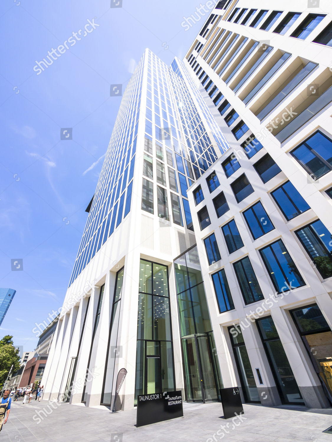 Taunusturm Skyscraper Frankfurt Main Hesse Germany Editorial Stock ...