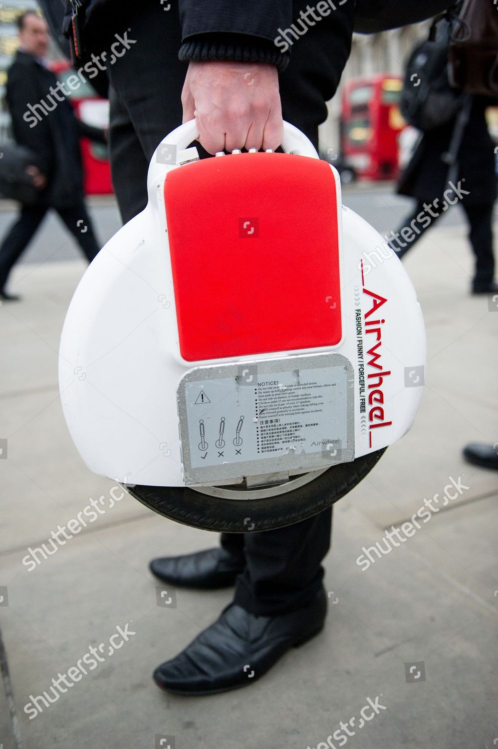 SIMON MANSFIELD 25 RICHMOND RIDING AIRWHEEL Editorial Stock Photo ...