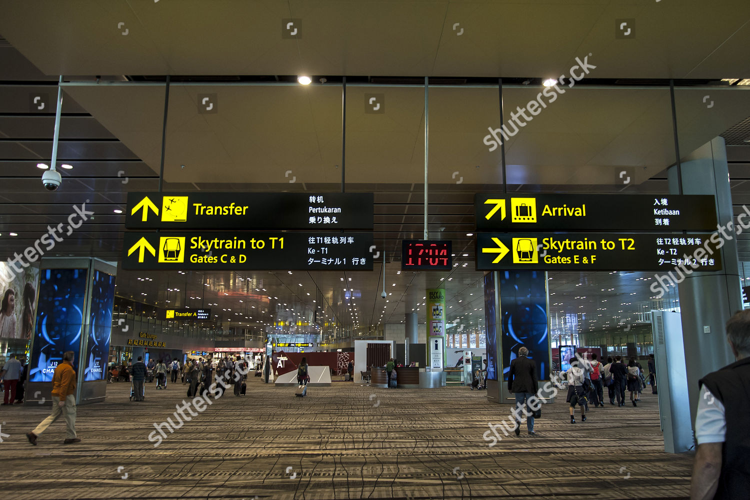 Transfer Hall Changi Airport Singapore Editorial Stock Photo - Stock ...
