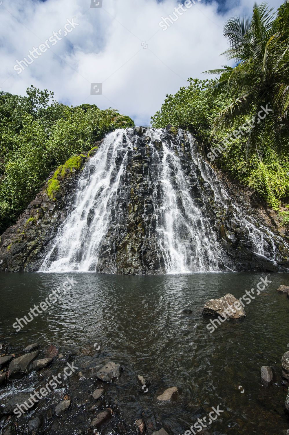 Kepirohi Waterfall Pohnpei Micronesia Editorial Stock Photo - Stock ...