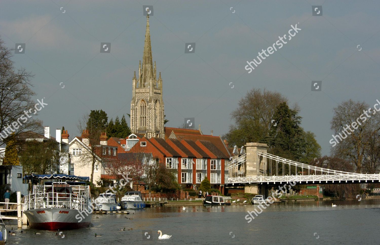 Marlow Suspension Bridge All Saints Church Editorial Stock Photo ...