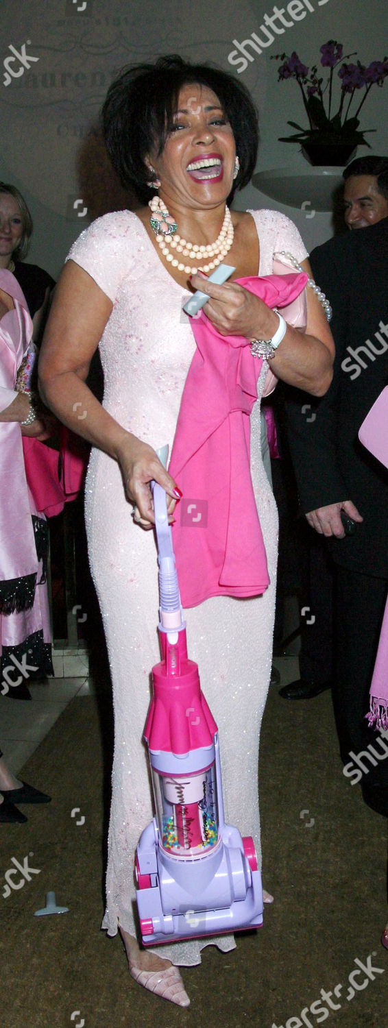 Shirley Bassey Won Toy Vacuum Cleaner Editorial Stock Photo - Stock ...