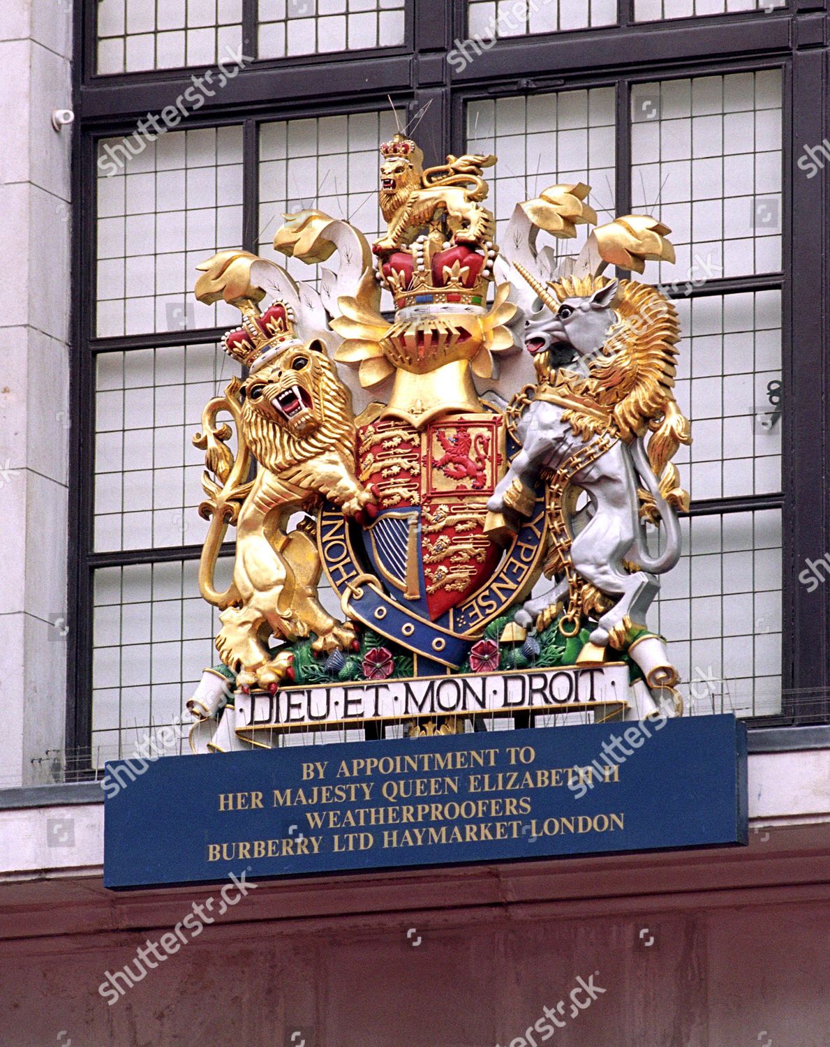 Queen Elizabeth Ii Royal Crest On Editorial Stock Photo - Stock Image ...