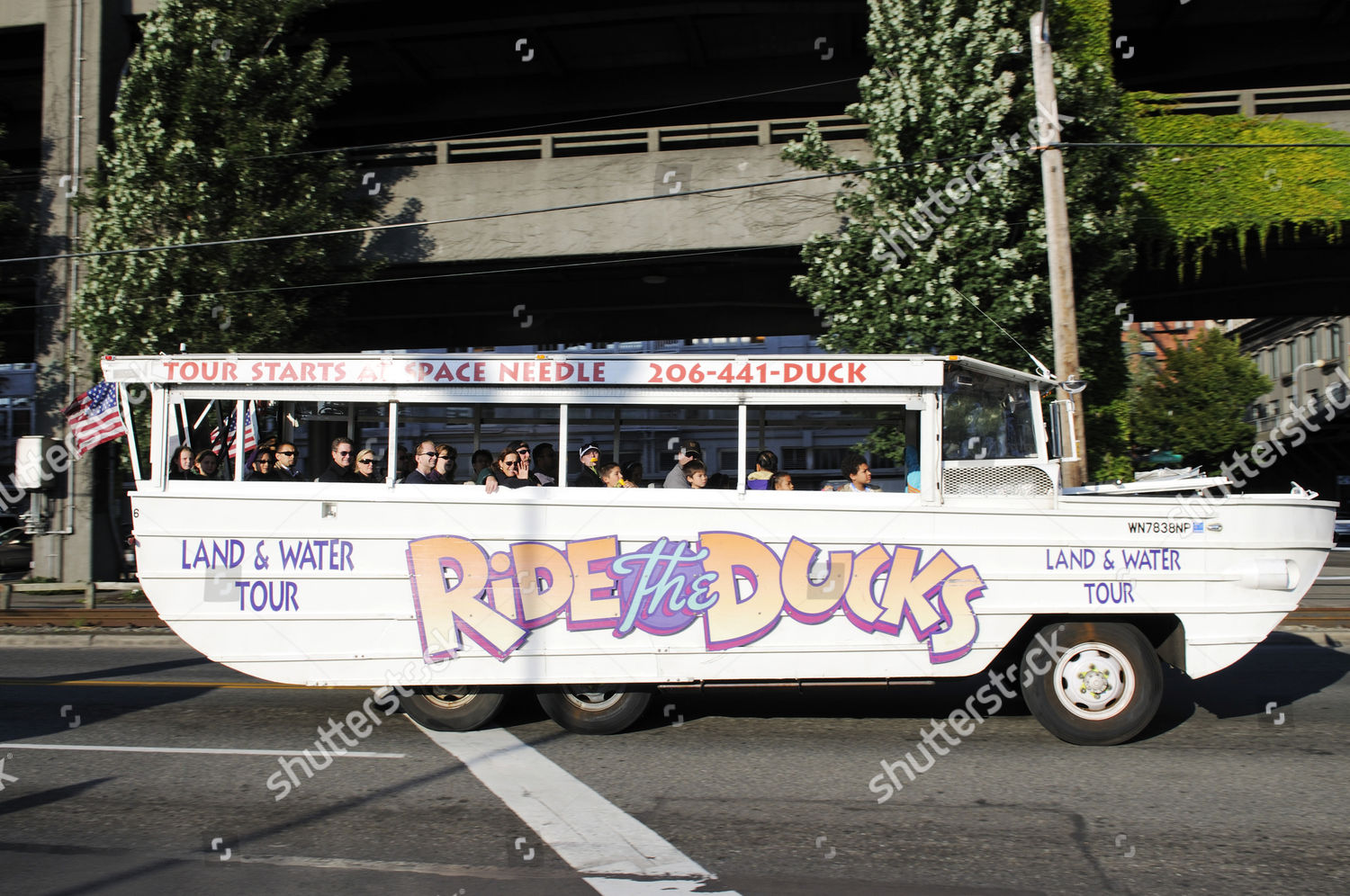 Ride Ducks Sightseeing Tour Seattle Usa Editorial Stock Photo - Stock ...