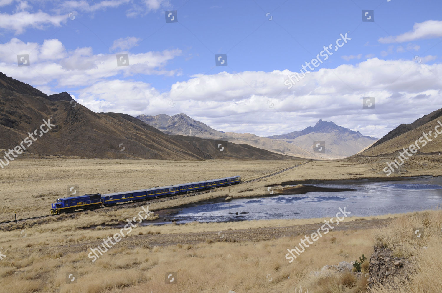Railway Perurail Provincial Border Cusco Puno Editorial Stock Photo ...