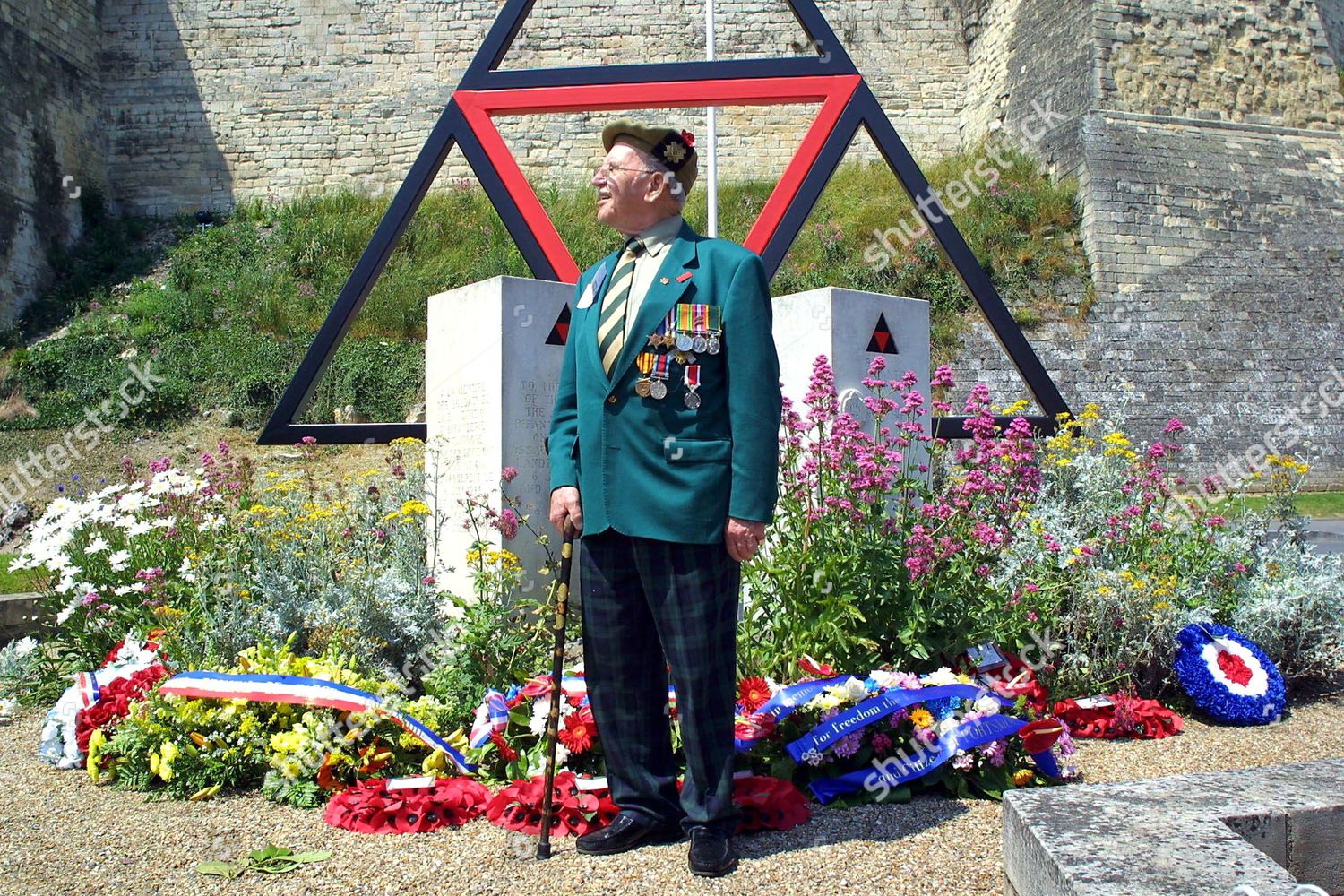 D Day Veteran Douglas Rennie 85 Editorial Stock Photo - Stock Image ...