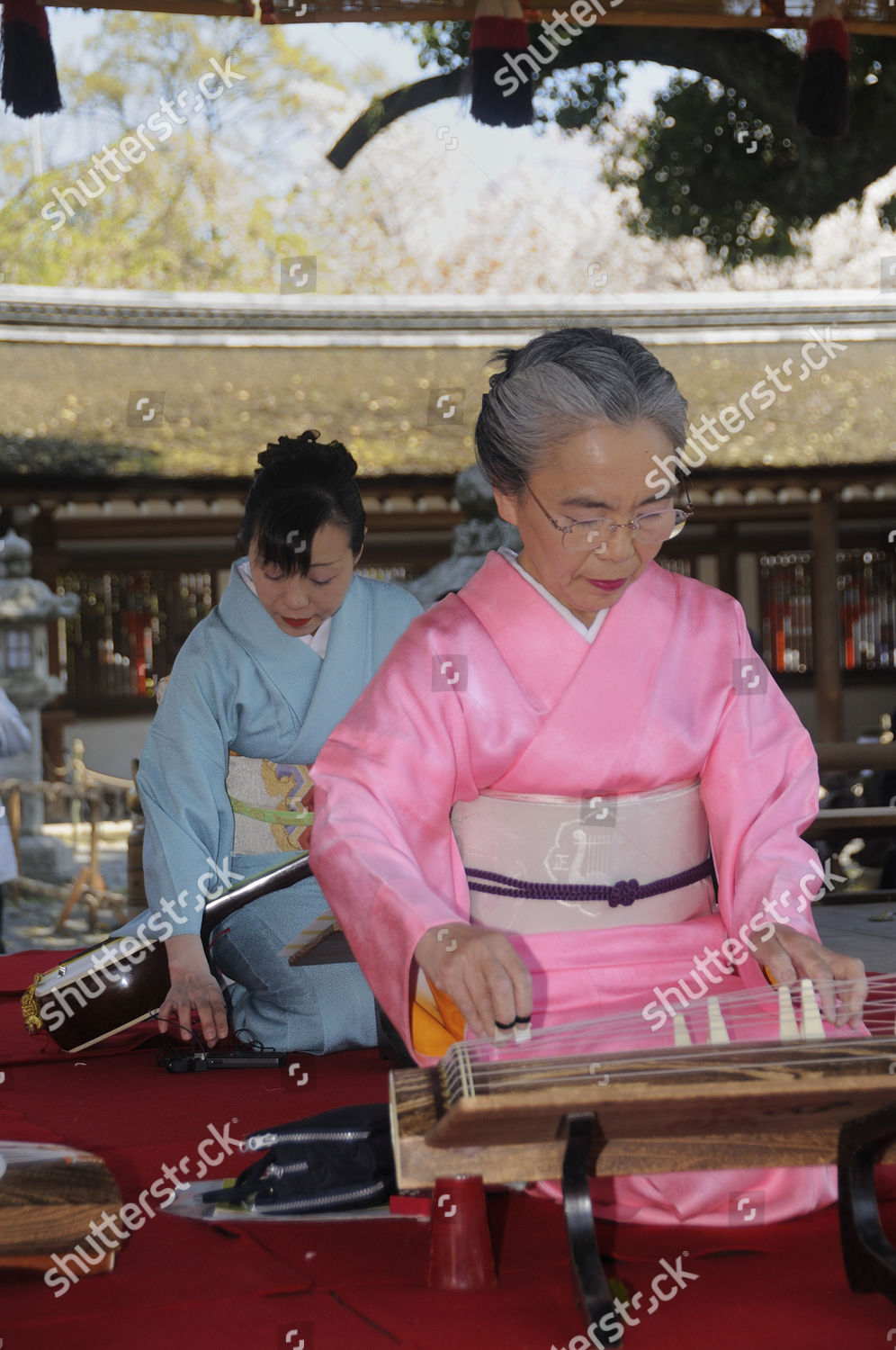 Woman Playing Koto Traditional Japanese Stringed Editorial Stock Photo ...
