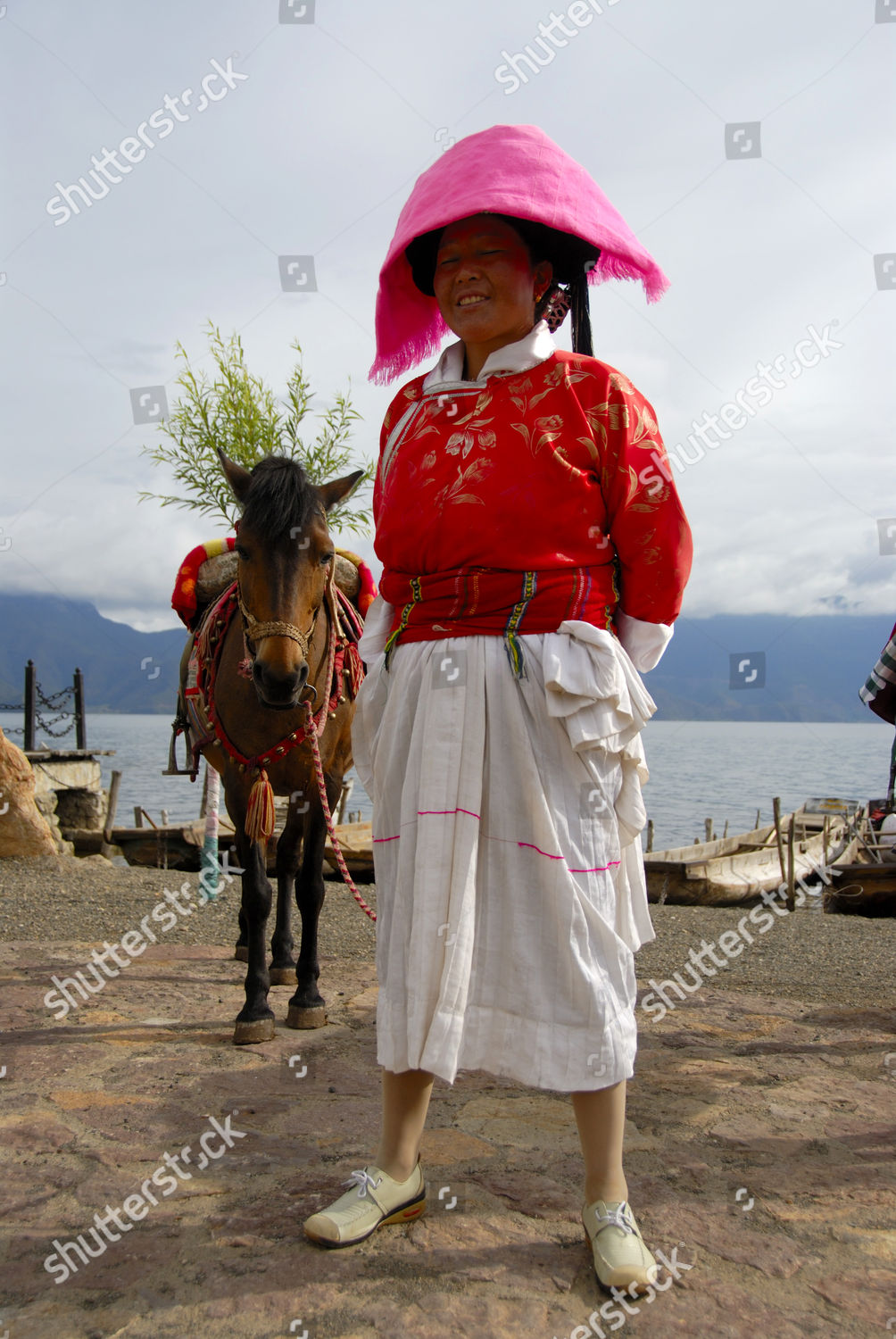 Ethnology Woman Mosu Ethnicity Dressed Traditional Editorial Stock ...