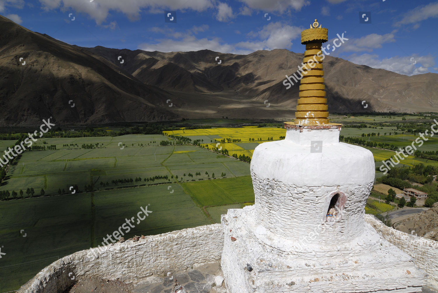 Stupa Within Oldest Fort Tibet Yumbulagang Editorial Stock Photo ...