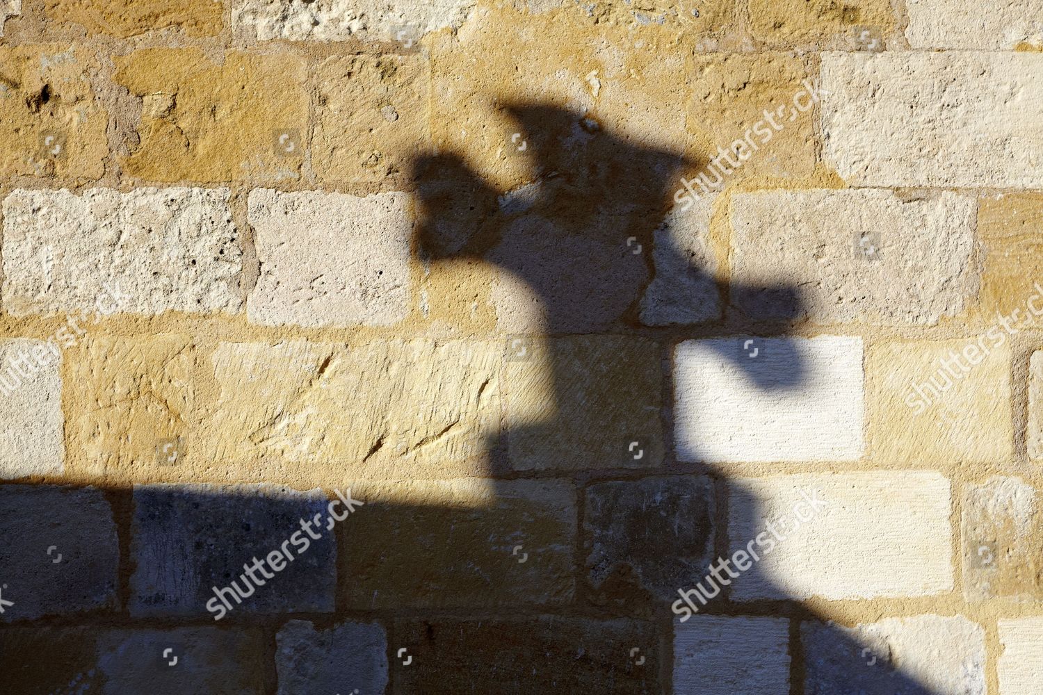 Shadow Cross On Church Wall Saintcapraisedelalinde Editorial Stock ...