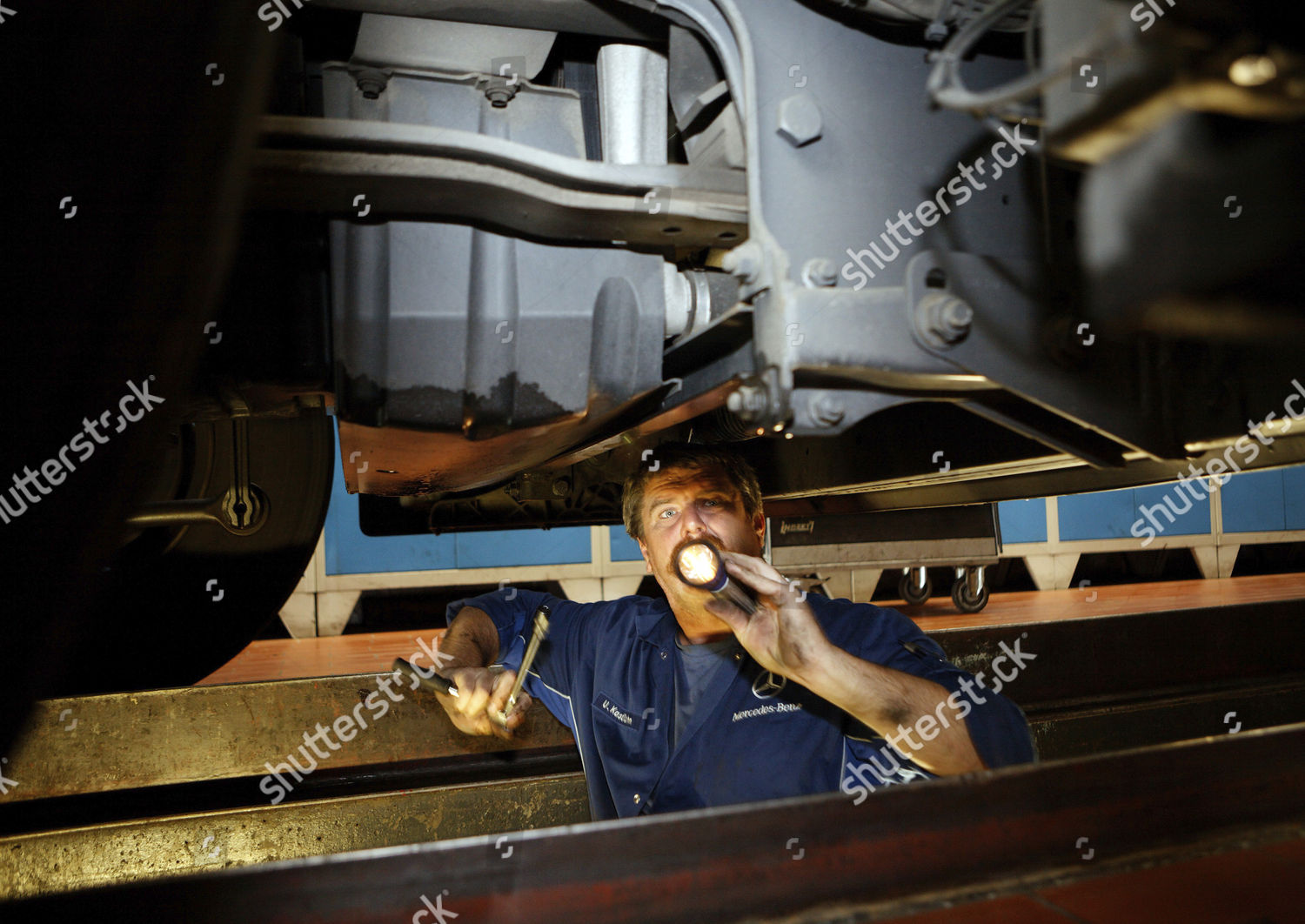 Mechanic Using Torch Inspect Engine Compartment Editorial Stock Photo ...