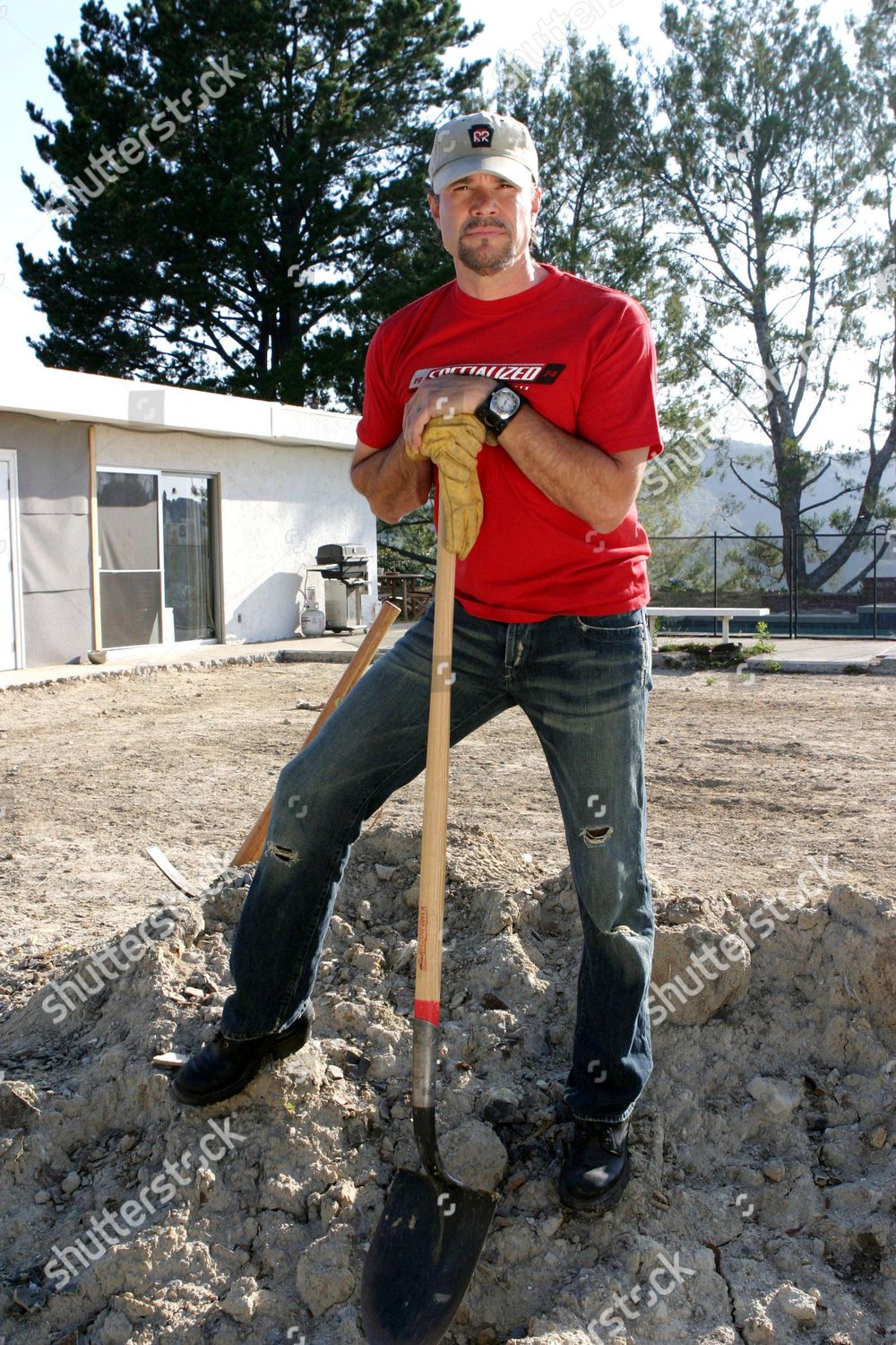 Peter Reckell Digging Grounds His Home Editorial Stock Photo - Stock ...