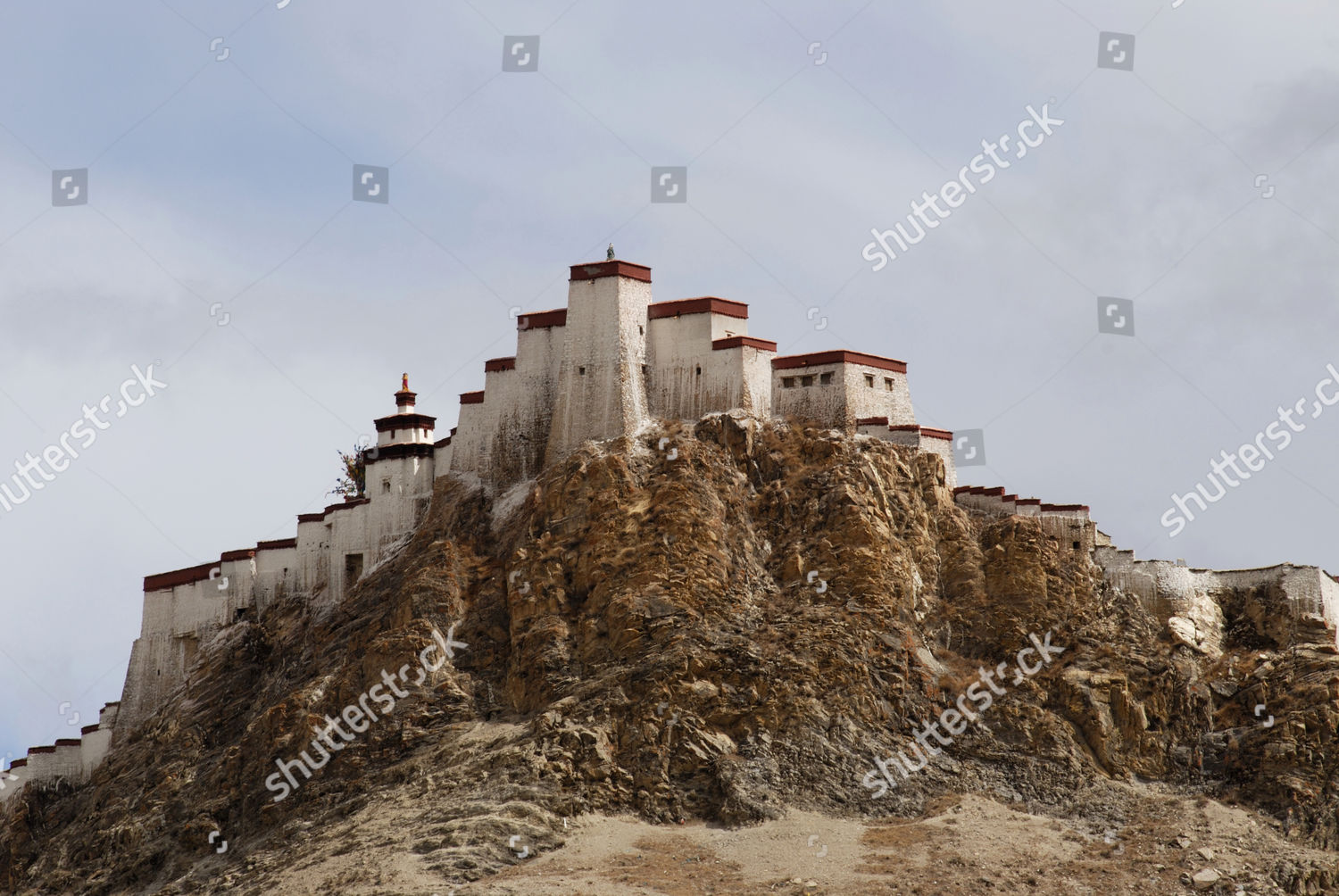 Tibetan Fortress Tibetan Dzong Seen Gyantse Editorial Stock Photo ...
