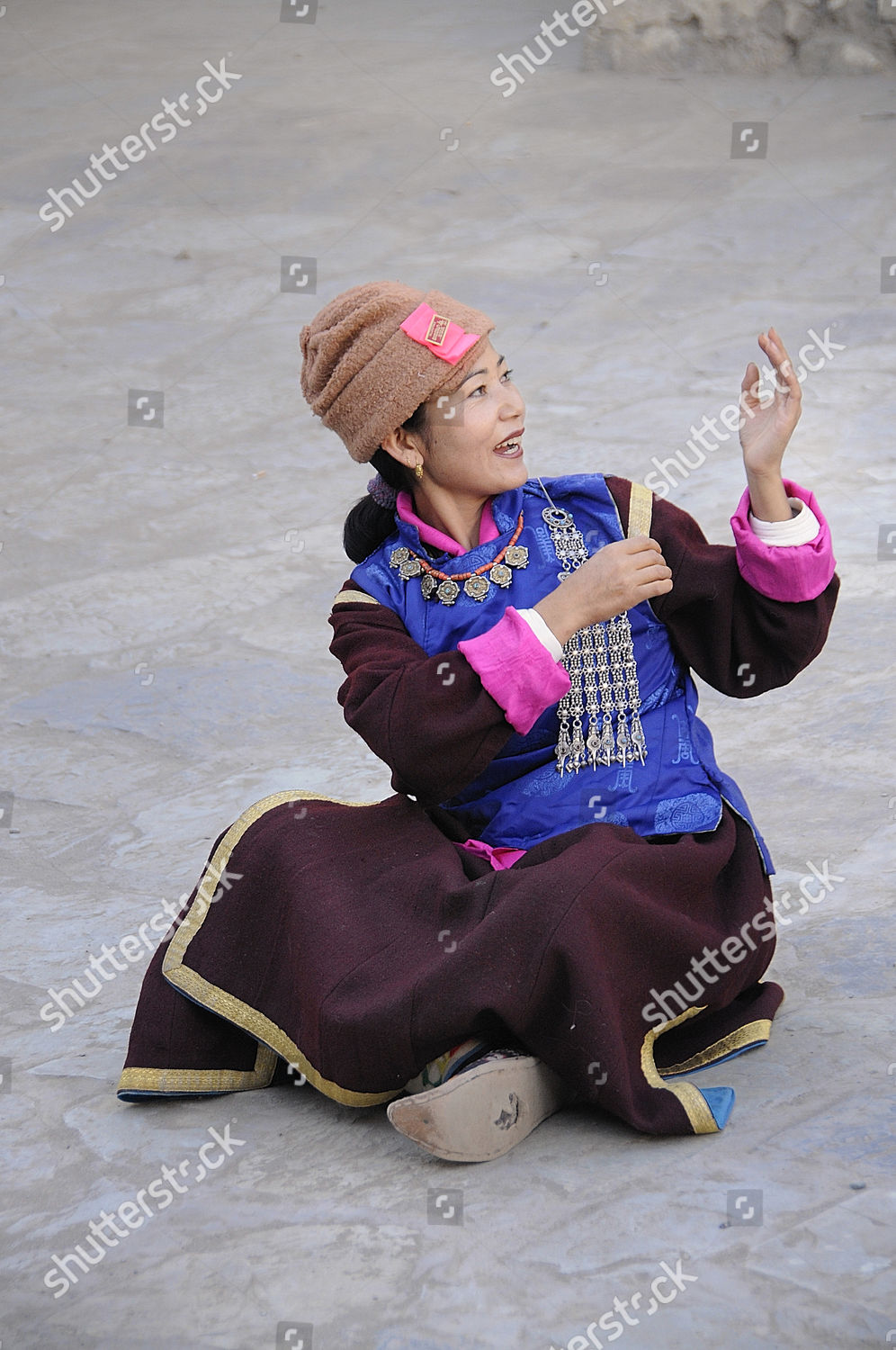 Traditional Ladakhi Dance Front Palace Leh Editorial Stock Photo ...