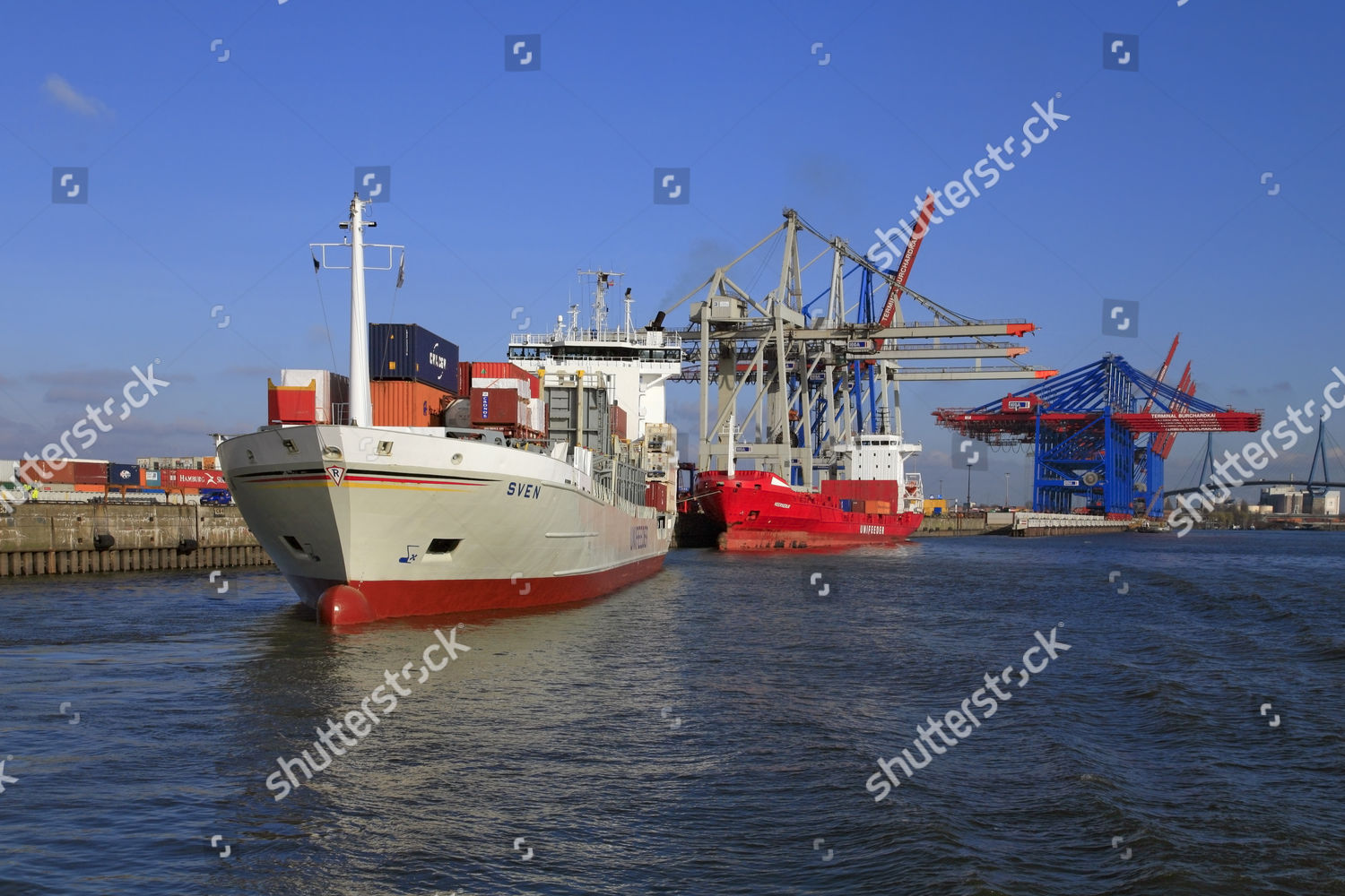 Container Ships Feeders Feeder Ships Container Editorial Stock Photo ...