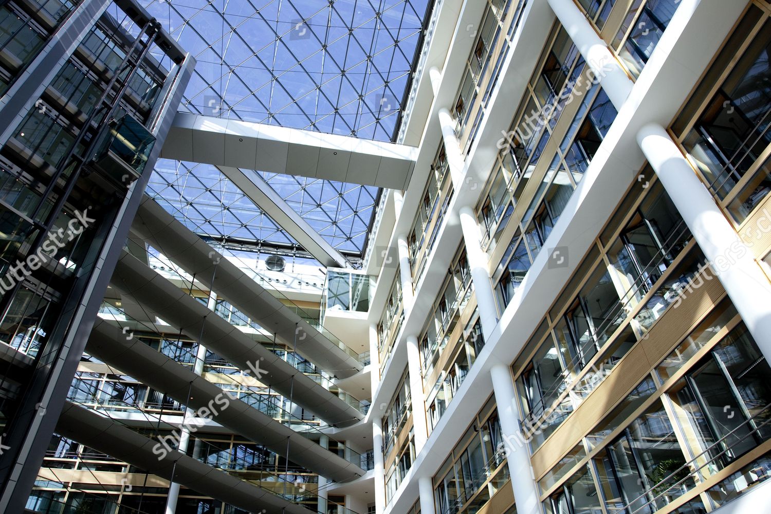 Interior Lobby Atrium Headquarters Pharmaceutical Company Editorial ...