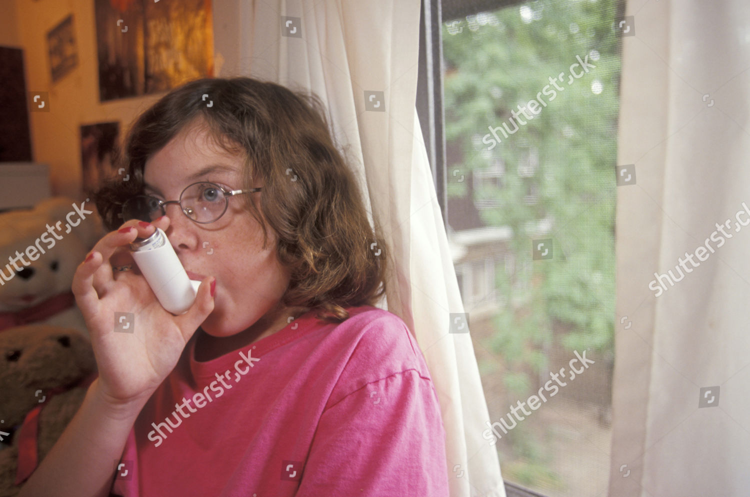 Model Released Elevenyearold Mariel West Uses Editorial Stock Photo - Stock Image | Shutterstock