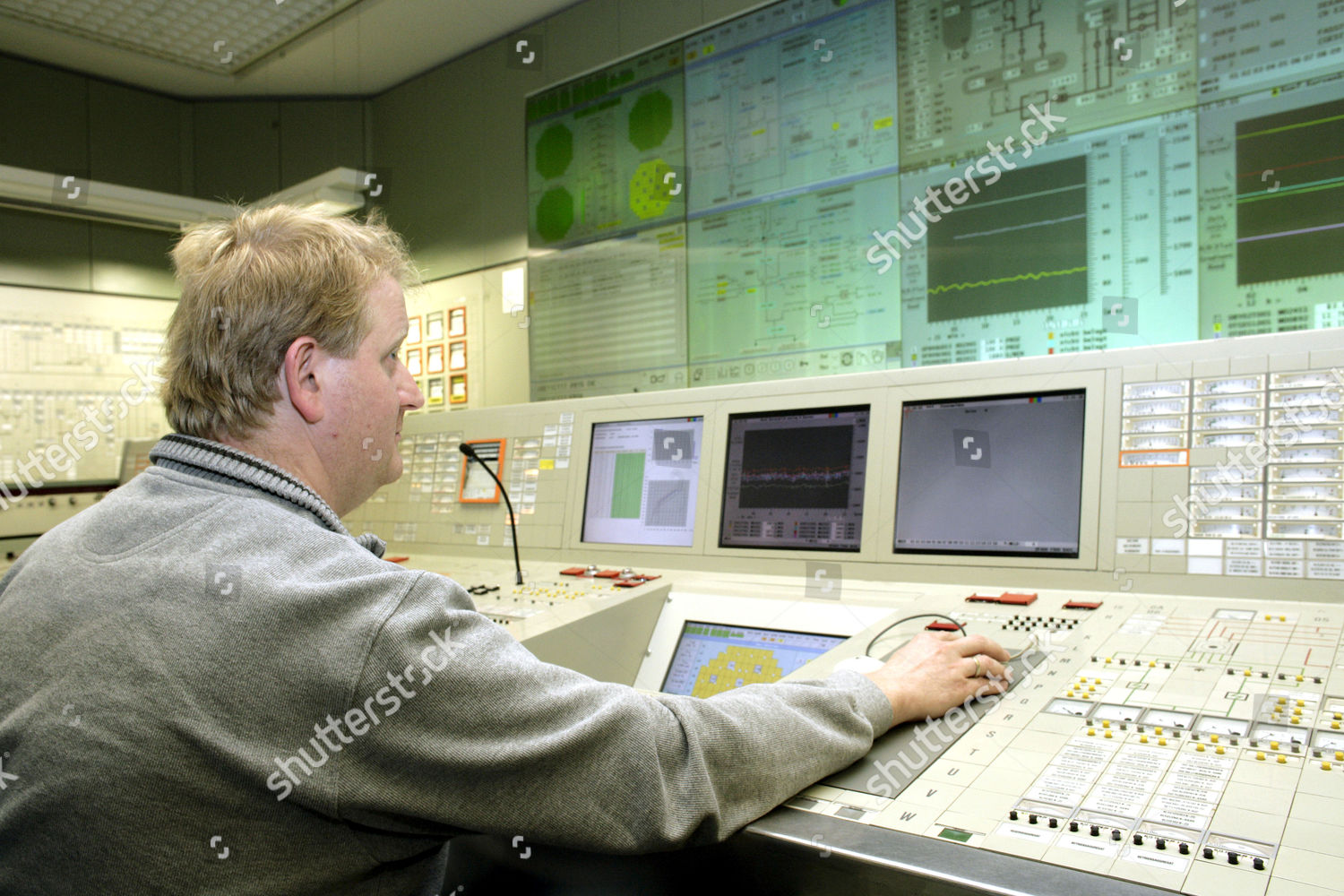 Eon Nuclear Power Station Isar Switchgear Editorial Stock Photo - Stock ...