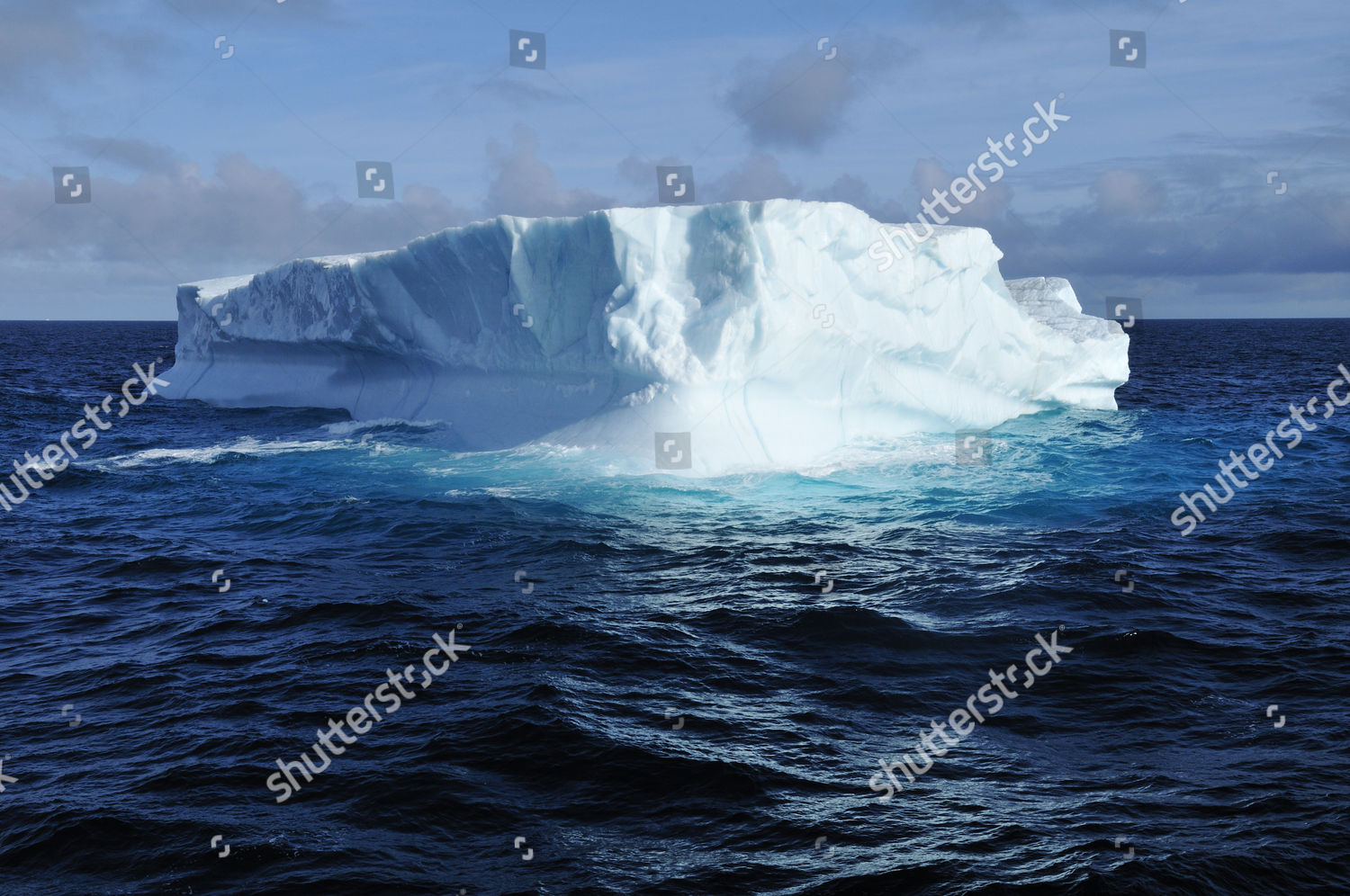 Iceberg Davis Strait Off Baffin Island Editorial Stock Photo - Stock ...