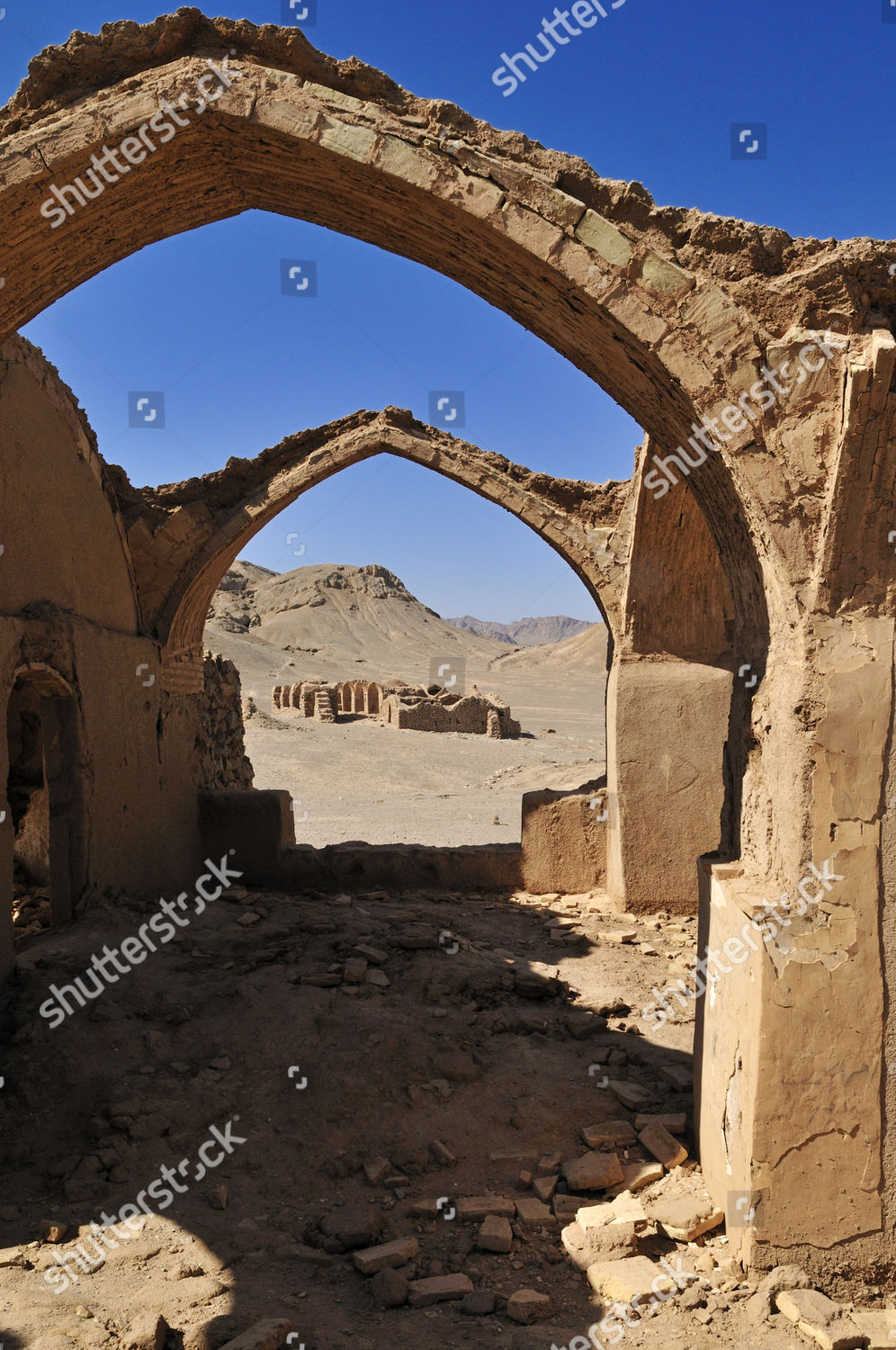 Ruins Ceremonial Buildings Tower Silence Zoroastrian Editorial Stock ...