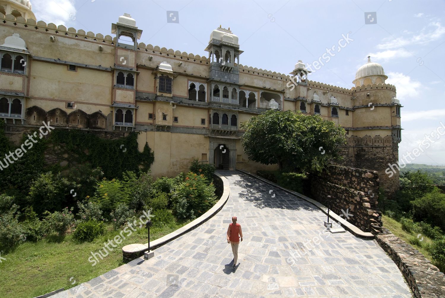 Karni Fort Bambora Palace Hotel Rajasthan Editorial Stock Photo - Stock ...