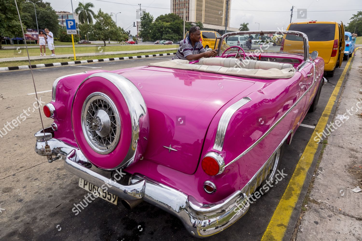 Pink Convertible Taxi Old American Road Editorial Stock Photo - Stock ...