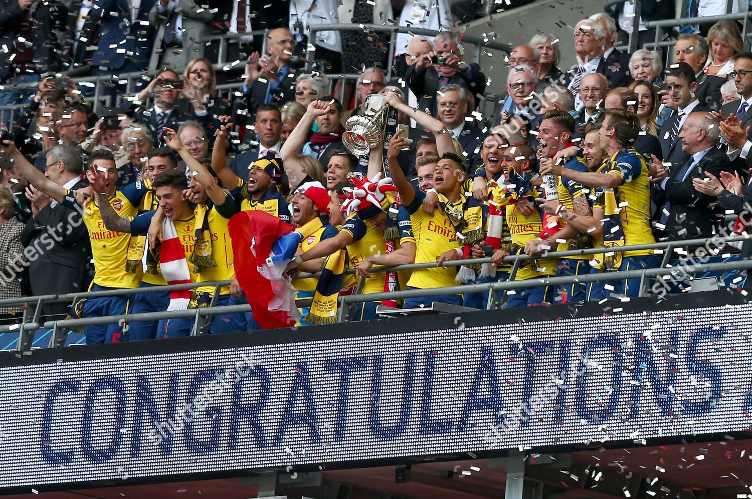 Arsenal Lift 2015 Fa Cup Trophy Editorial Stock Photo - Stock Image ...