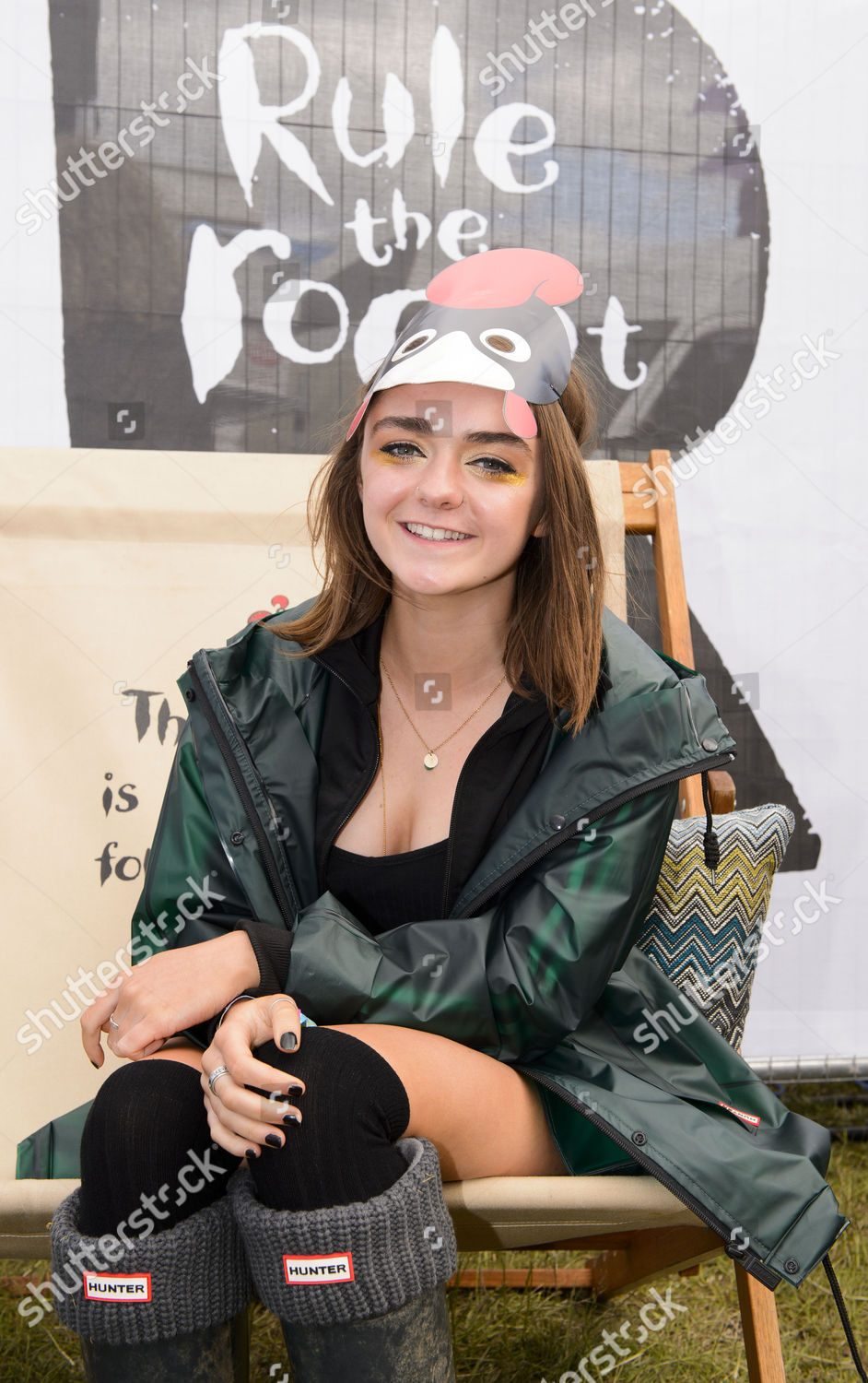 Maisie Williams Nandos Festival Food Truck Editorial Stock Photo ...