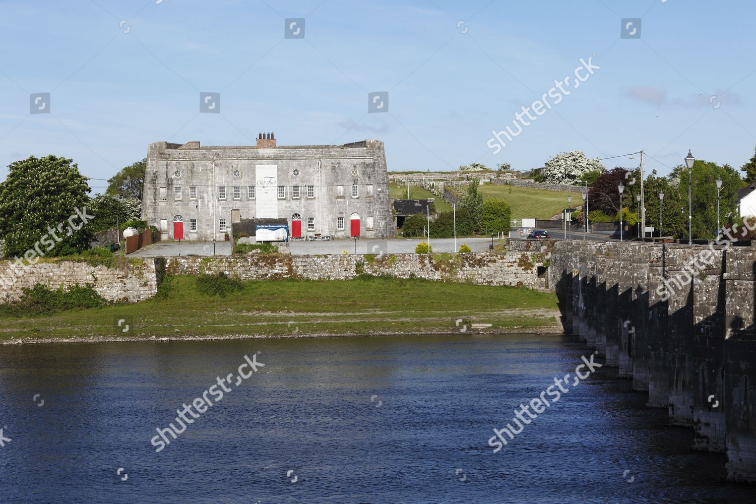 Old Fort Restaurant River Shannon Shannonbridge Editorial Stock Photo ...