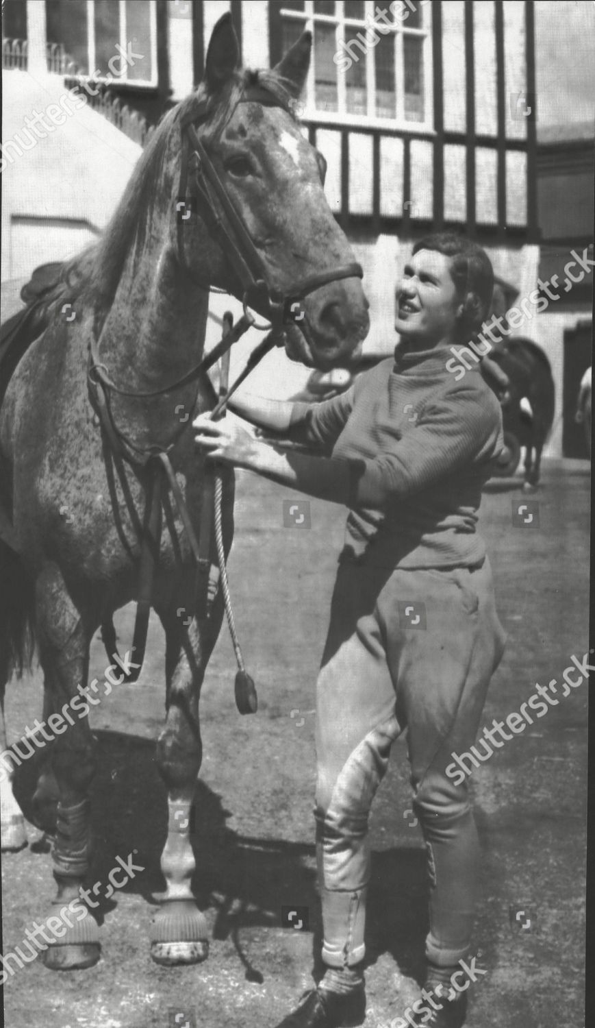 Valerie Beamish Cork Rider Leaving Paddock Editorial Stock Photo - Stock Image | Shutterstock
