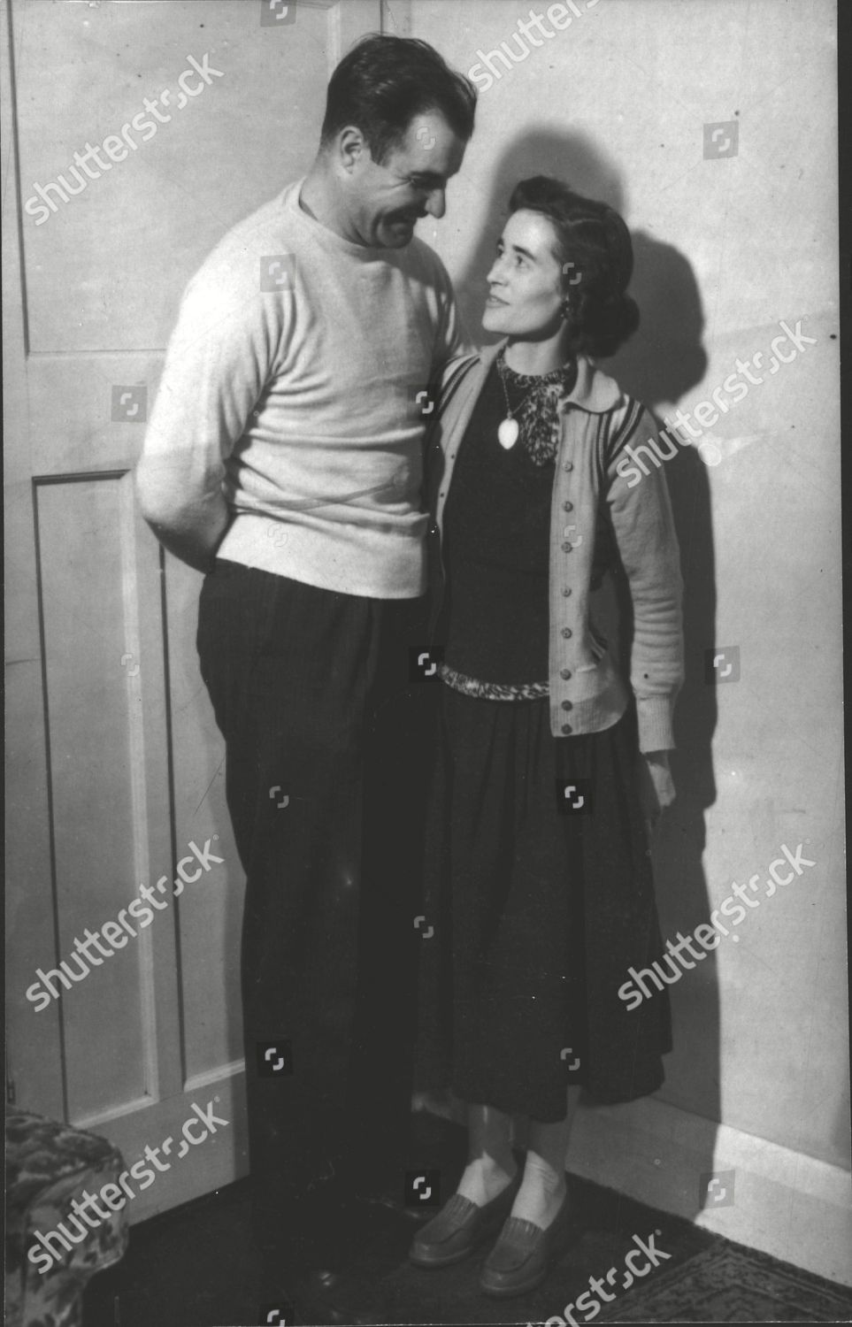 Double Amputee Margaret Guiver Fiancee George Redaktionelles Stockfoto ...