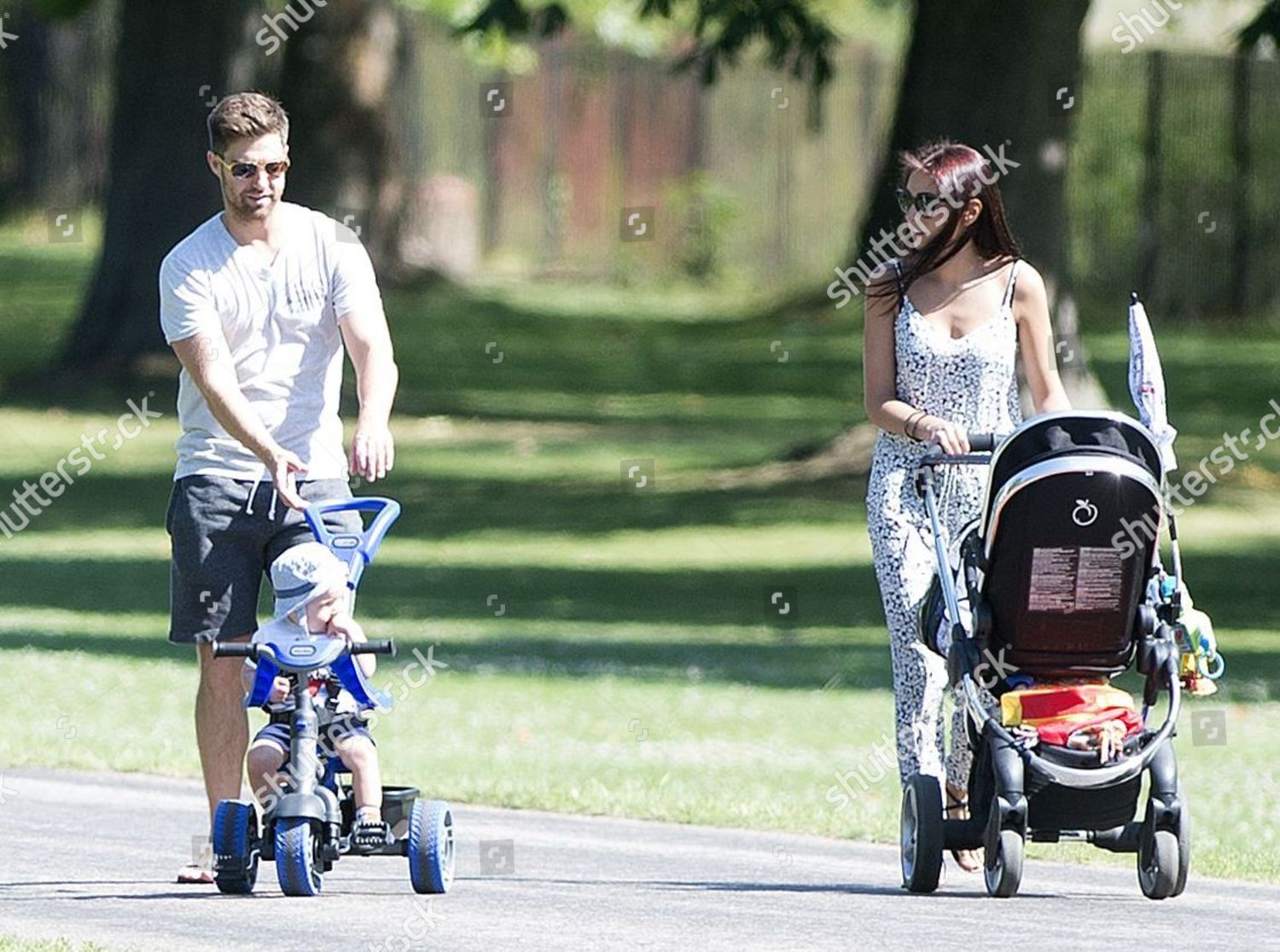 Scarlett Vincent Toby Core Their Son Editorial Stock Photo - Stock ...
