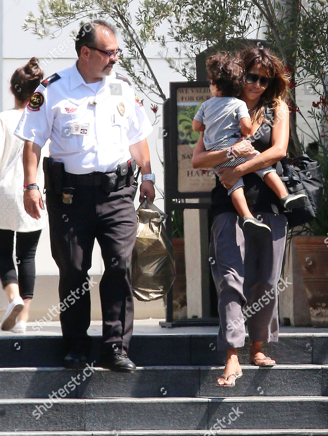 Halle Berry Son Maceo Martinez Leaving Editorial Stock Photo - Stock ...